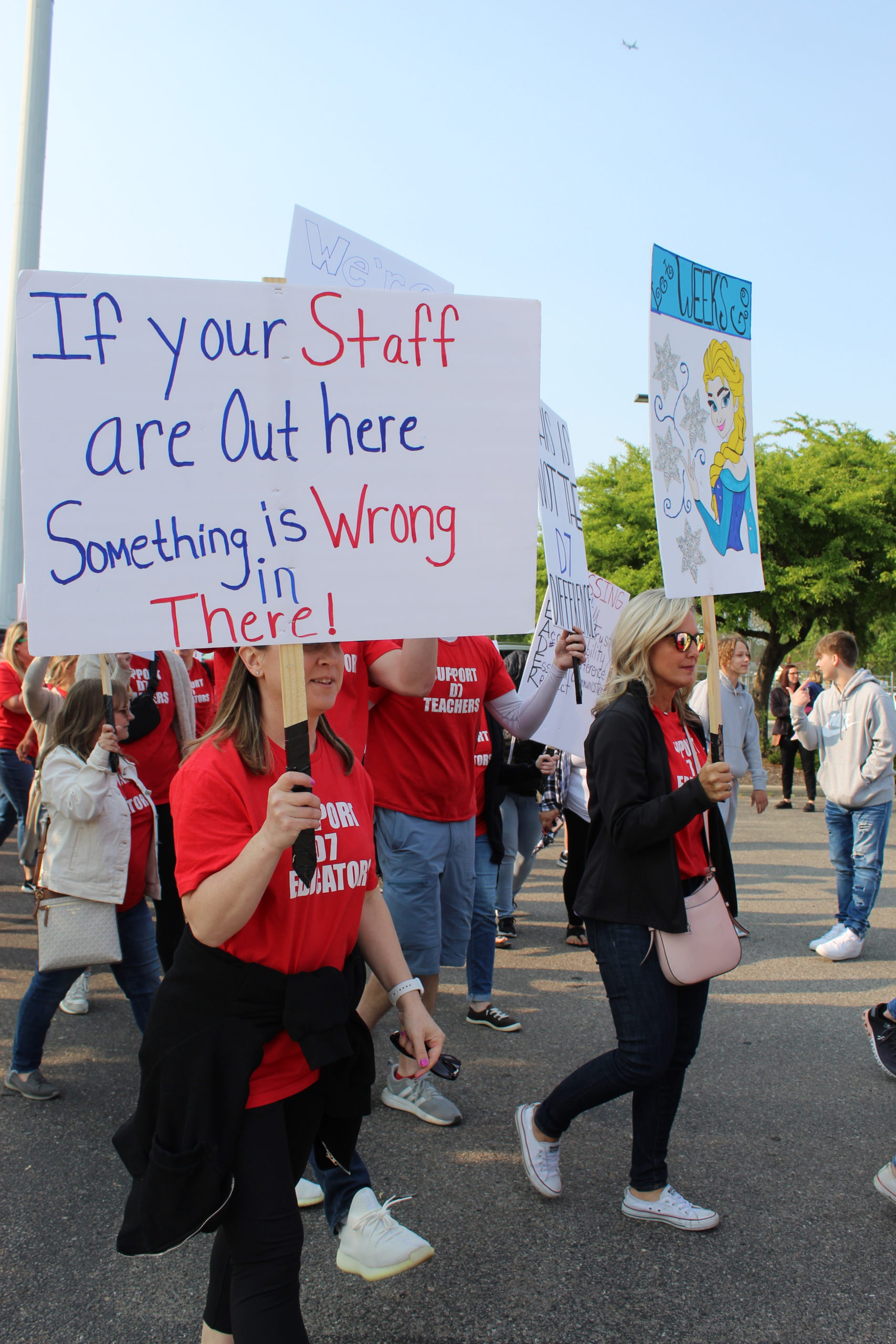 Protest by Dearborn Heights educators secures school board ...
